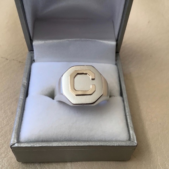 CLG Conversions | Accessories | K Gold The Citadel Bulldogs Signet Ring ...